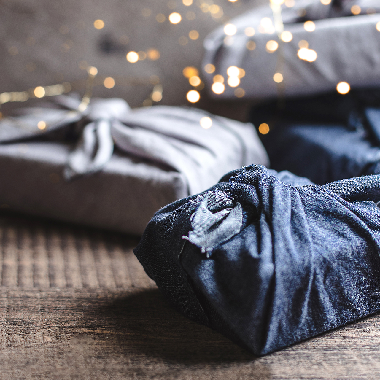 Gift Wrapping Goes Green - Pittsburgh Earth Day